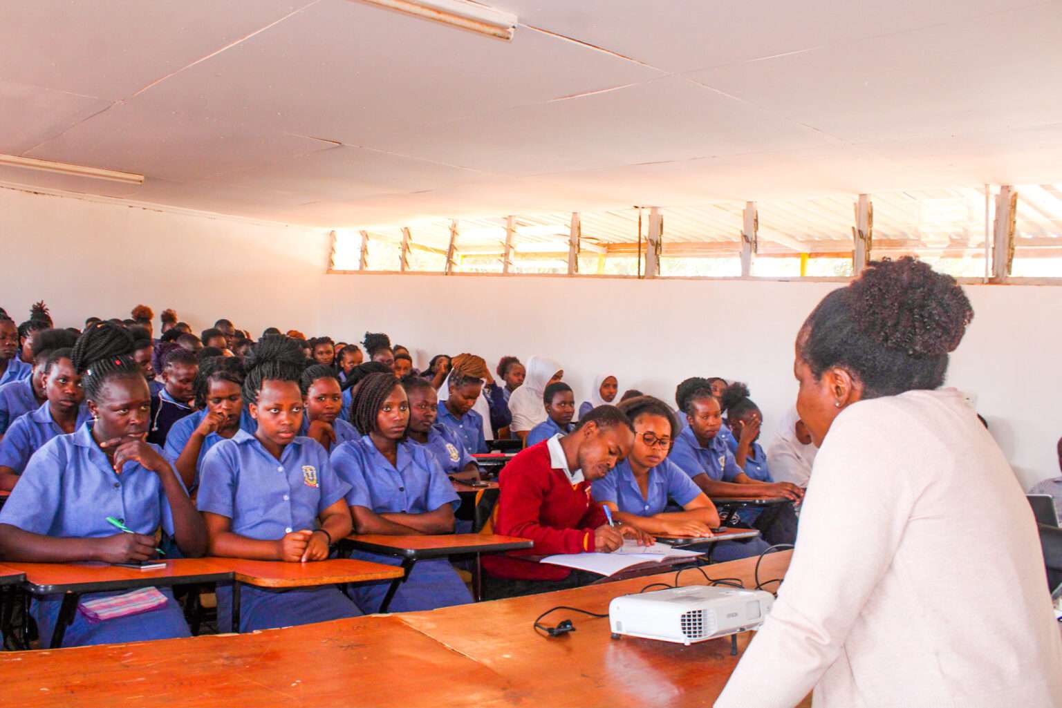 Blow to Knut as all the 46,000 Junior School teachers join Kuppet ...